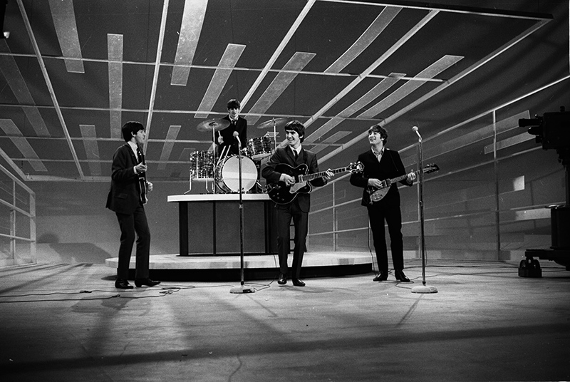 The Beatles Play The Ed Sullivan Show, NYC, 1964 | San Francisco Art ...