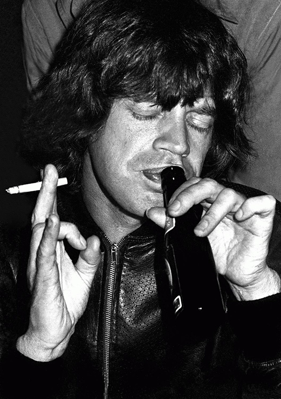 Mick Jagger Drinking a Beer, Trax Nightclub, NYC, 1977 | San Francisco ...